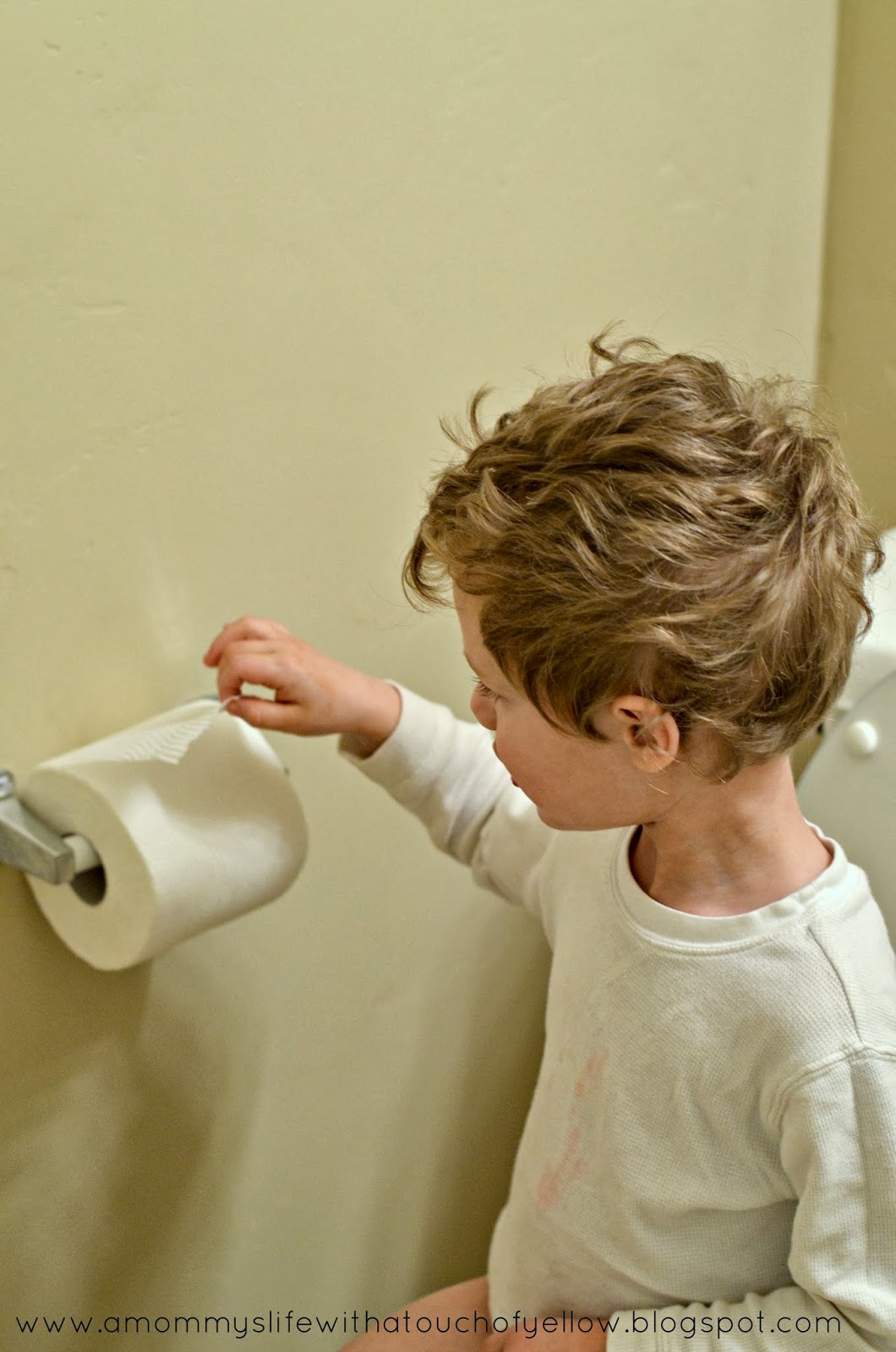 A mommy's life...with a touch of YELLOW: Potty Training tips {with ...