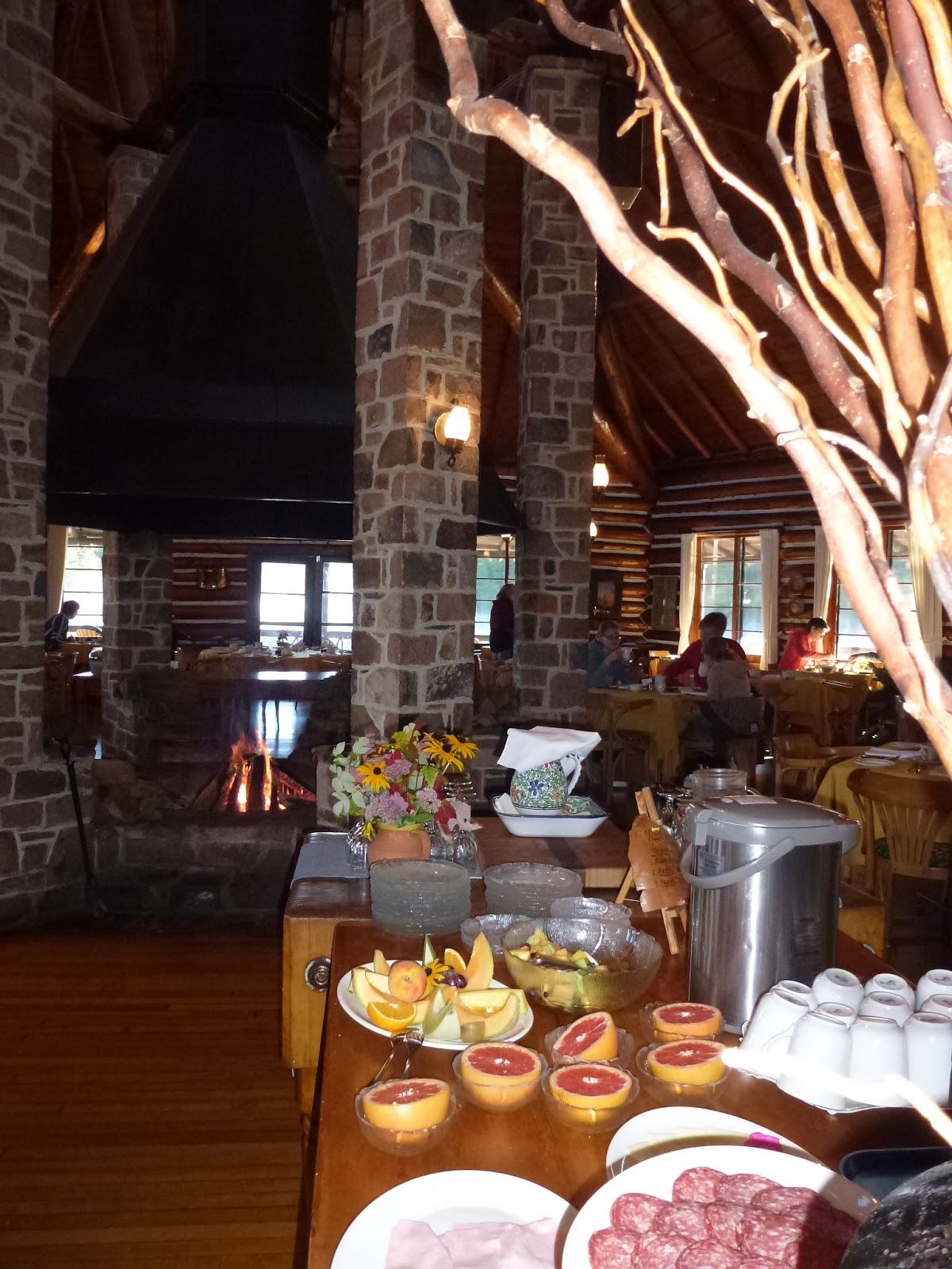 Arowhon Pines in Algonquin Park: Breakfast at Arowhon Pines