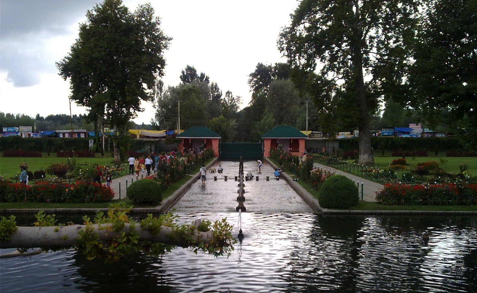 Exploring Srinagar: Shalimar Bagh - Glimspse of a Mughal Garden