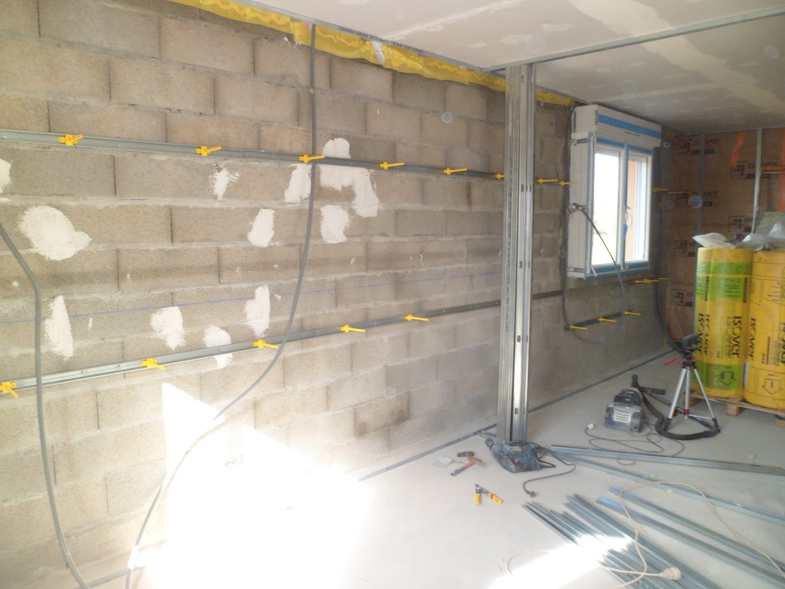 Autoconstruction Basse Normandie: Cloison - Doublage des murs péripheriques