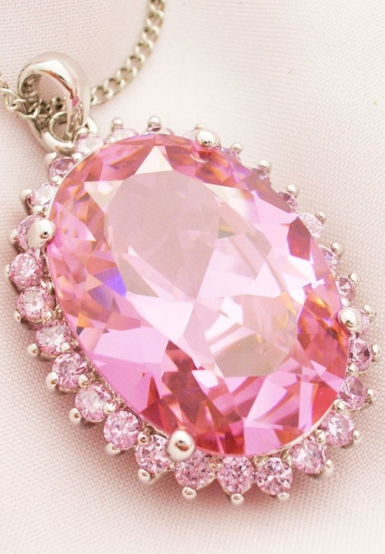 50+ Stunning Classic Jewels