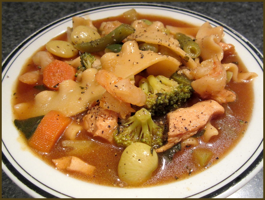Fat Johnny's Front Porch: Kaw-Cajun Chix/Shrimp Soup