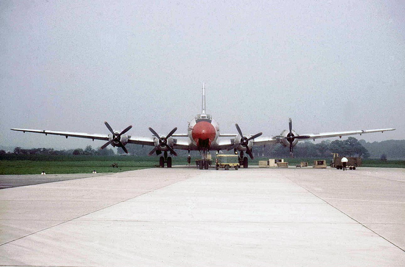 nhungdoicanh: Douglas C-74 Globemaster