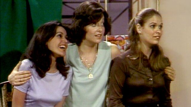 Que Pasa Usa Episodes