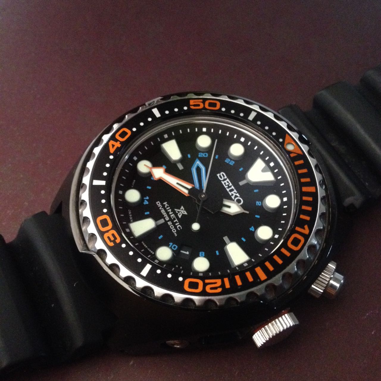 jam mbiyen ku lawas vintage: SEIKO Prospex Sun Kinetic GMT diver 200M ...