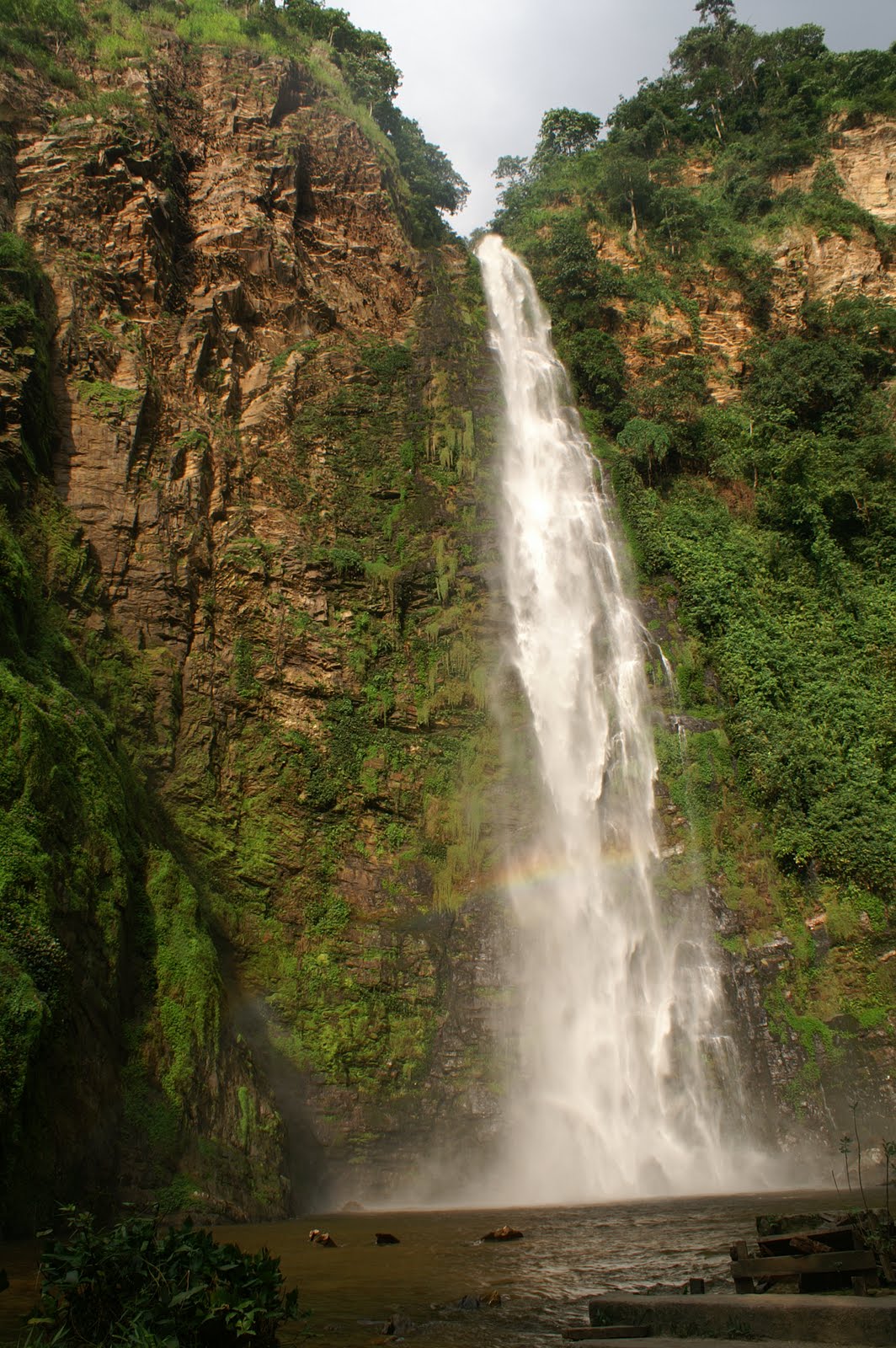 Volunteering at Emmanuel School (Accra, Ghana): Mount Afadjato and ...