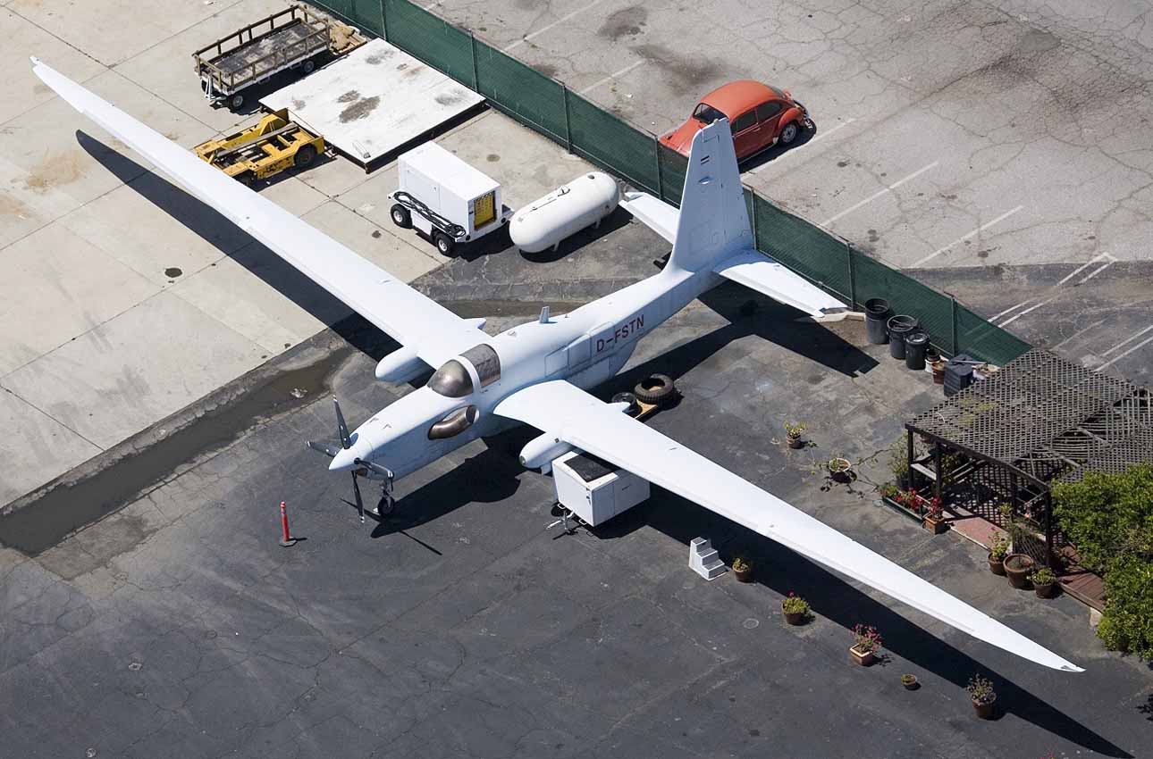 nhungdoicanh: Grob G-520 Egrett