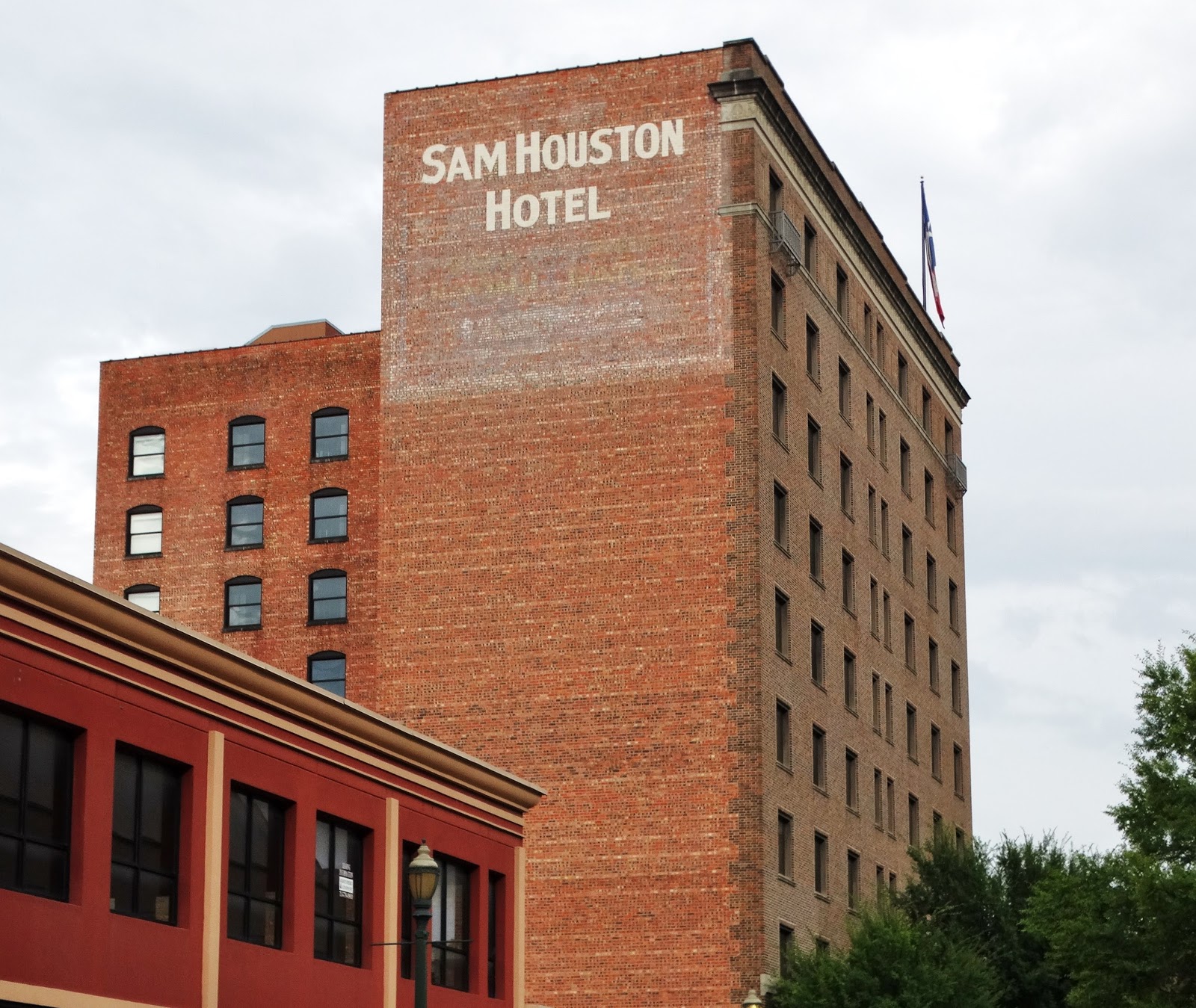 Houston in Pics: Red-brick Sam Houston Hotel