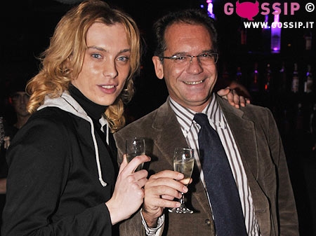 Cecchi Paone e il gossip pro gay: Ė quello che ci serve? ~ Il mio mondo ...