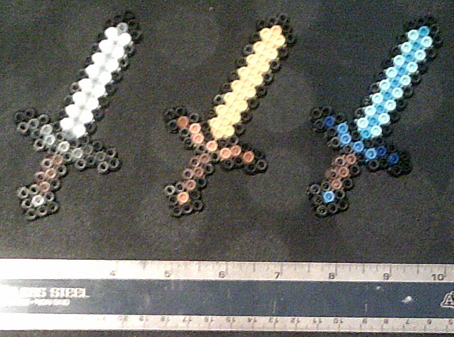 The MMOaholic - MMORPG Madness!: Minecraft Minis & Swords in Etsy Shop!
