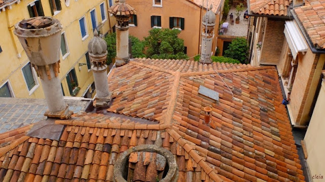 VENETIAMICIO: Venise colorée