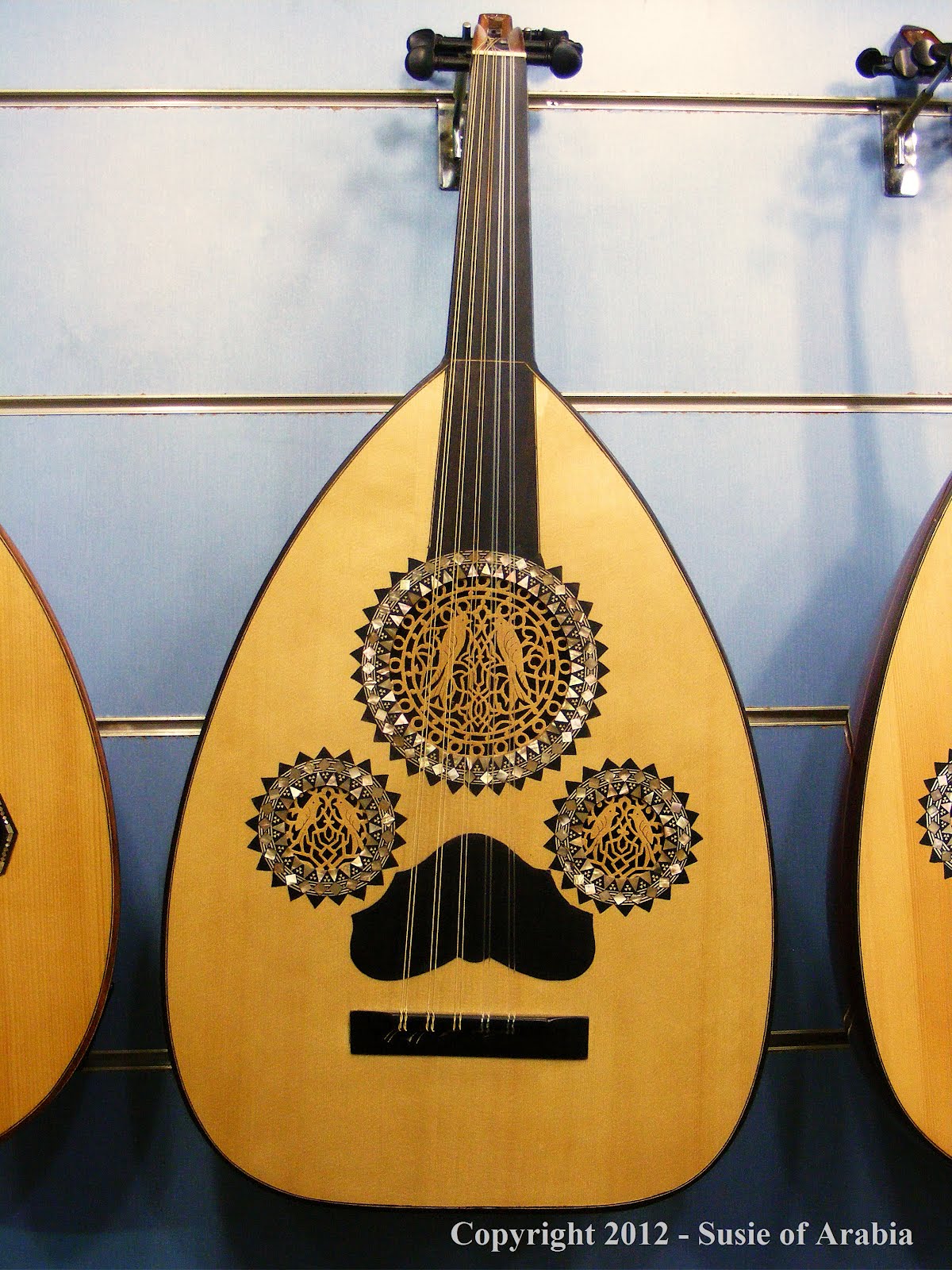 SUSIE of ARABIA: Oud