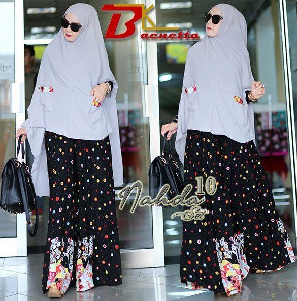 Koleksi Baju Muslim Modern Trendy Mulai dari Tunic Hingga Gamis