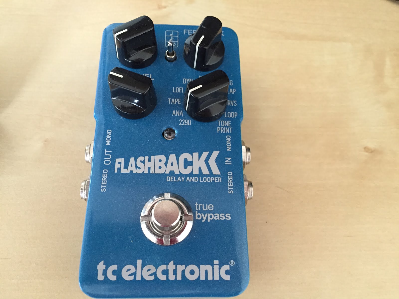 tc.electronic FLASHBACK DELAY and LOOPER レビュー
