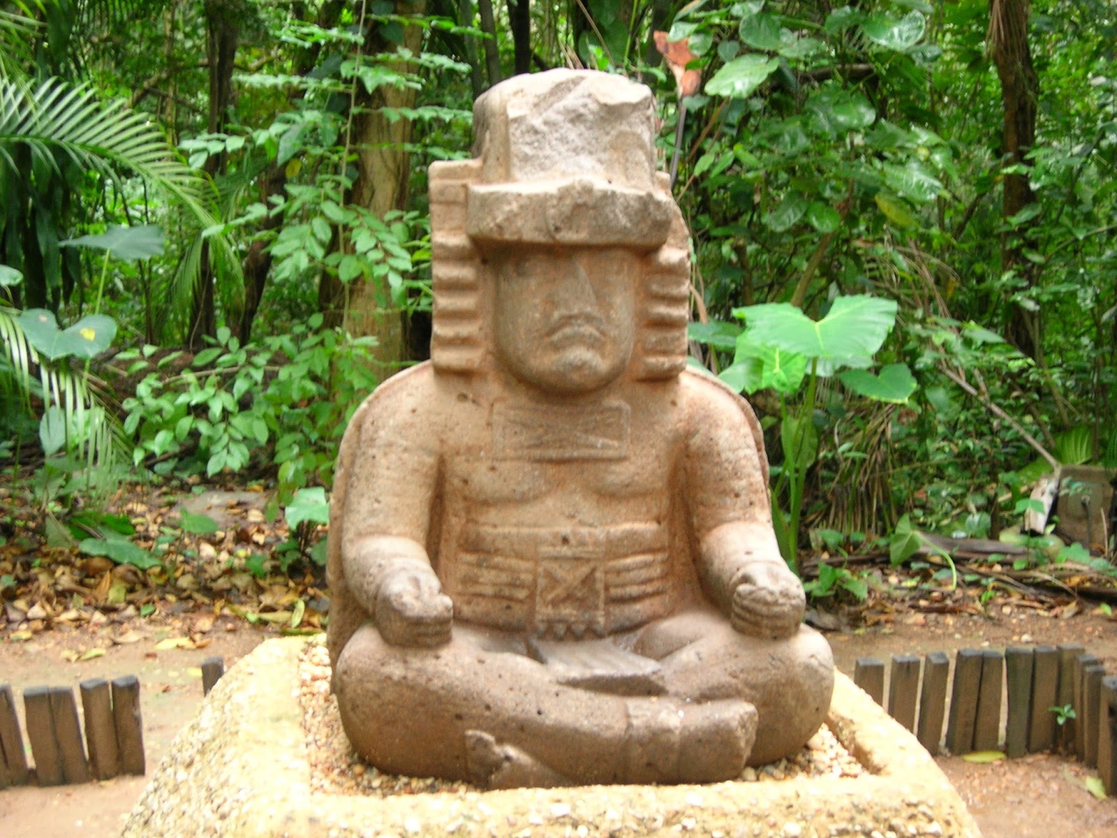 Olmec Yogis with Hindu beliefs: Did they migrate from ancient China ...