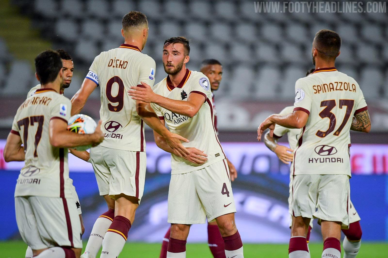 Kit of Season Contender? AS Roma 20-21 Away Kit On Pitch - Footy Headlines