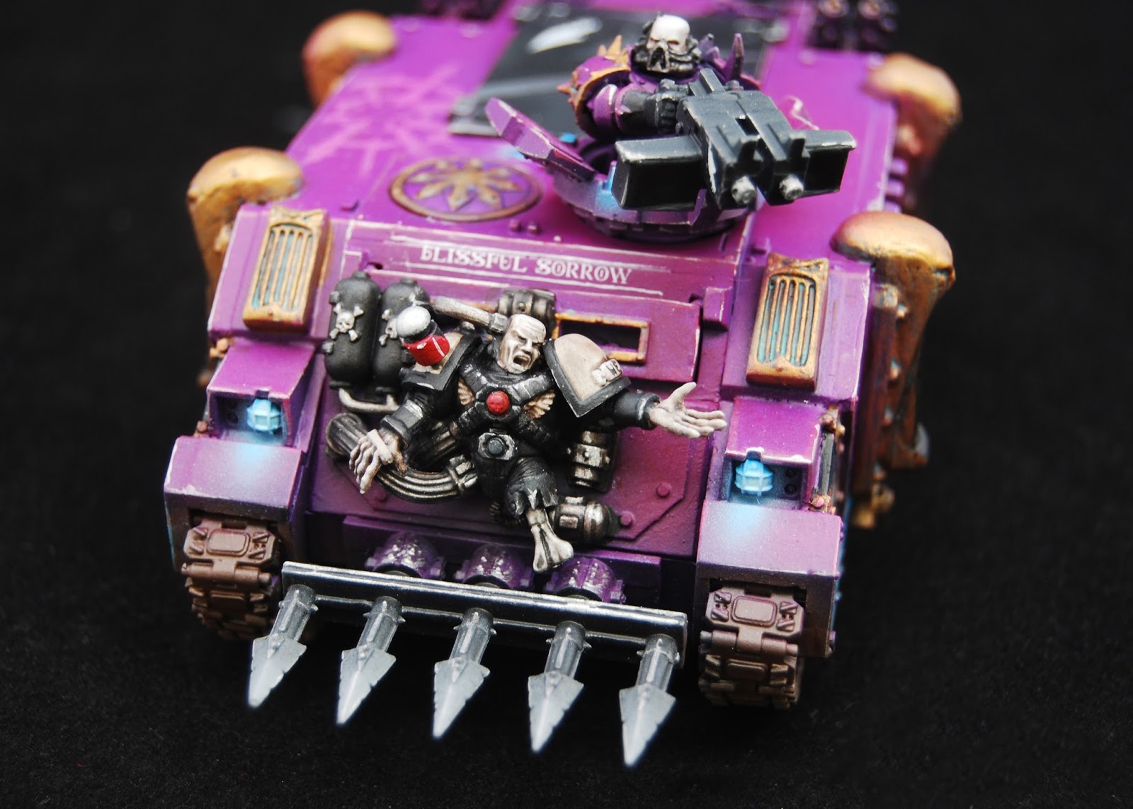 Eye of Error: 3 Converted Emperors Children Tanks up for auction!