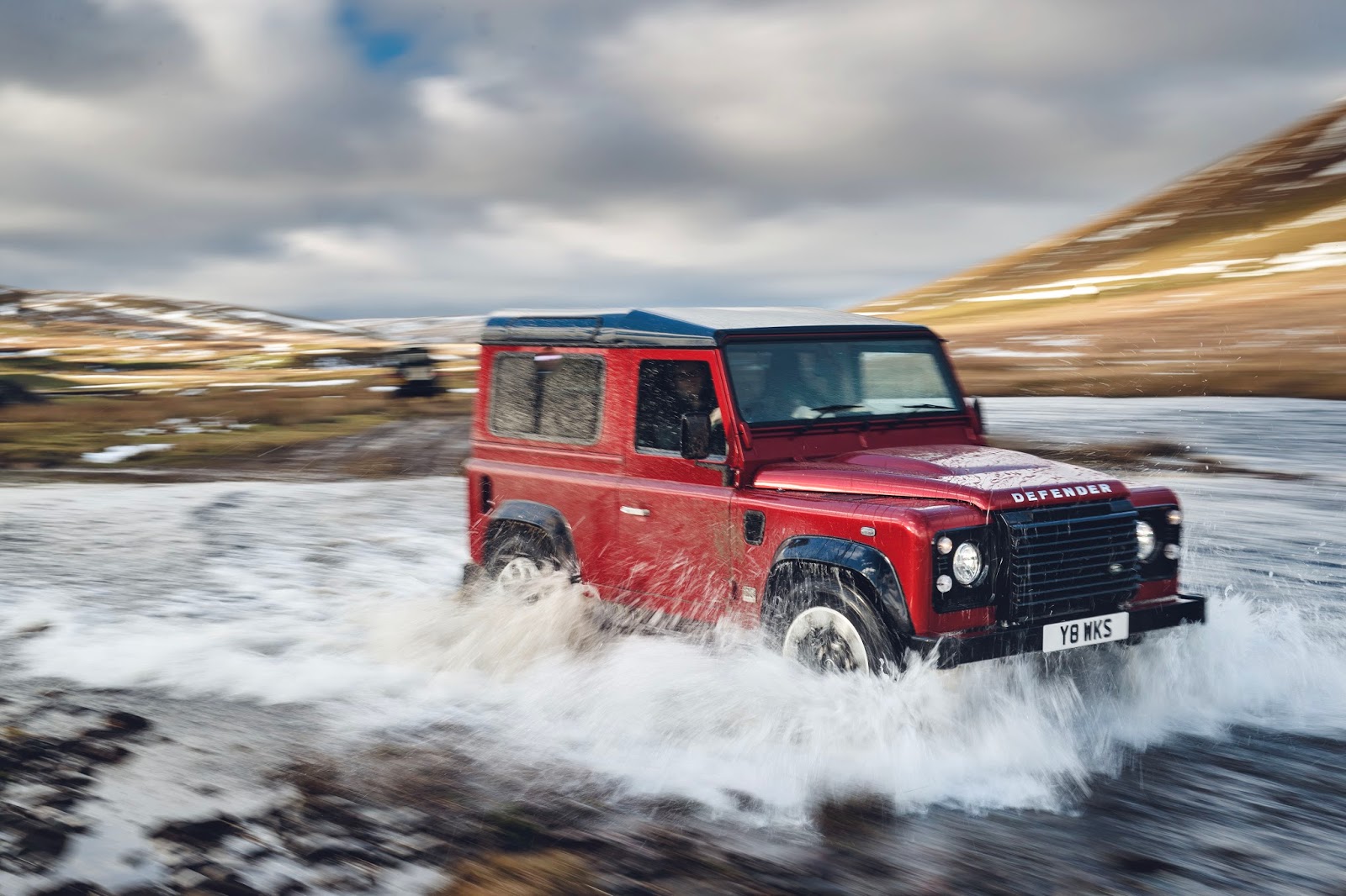 Veloce Publishing - Automotive stuff: 70 years of the Land Rover