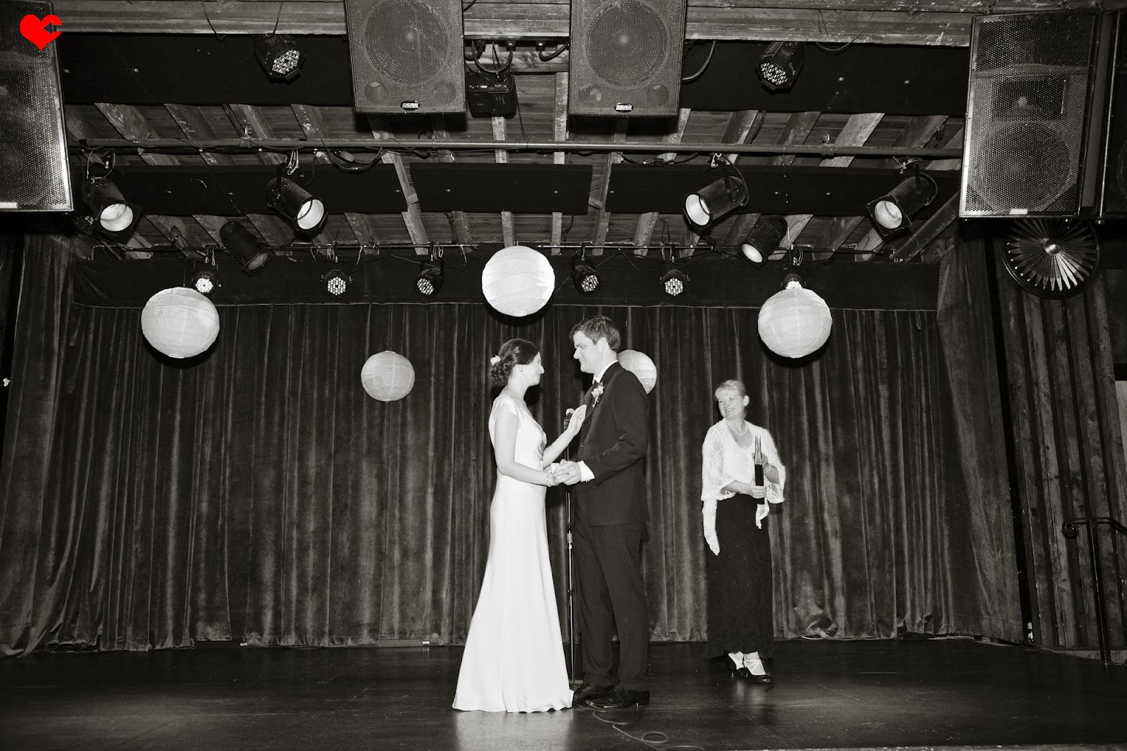 NYC Photo Blog | beIMAGED Photography | beBLOGGED: bell house brooklyn ...