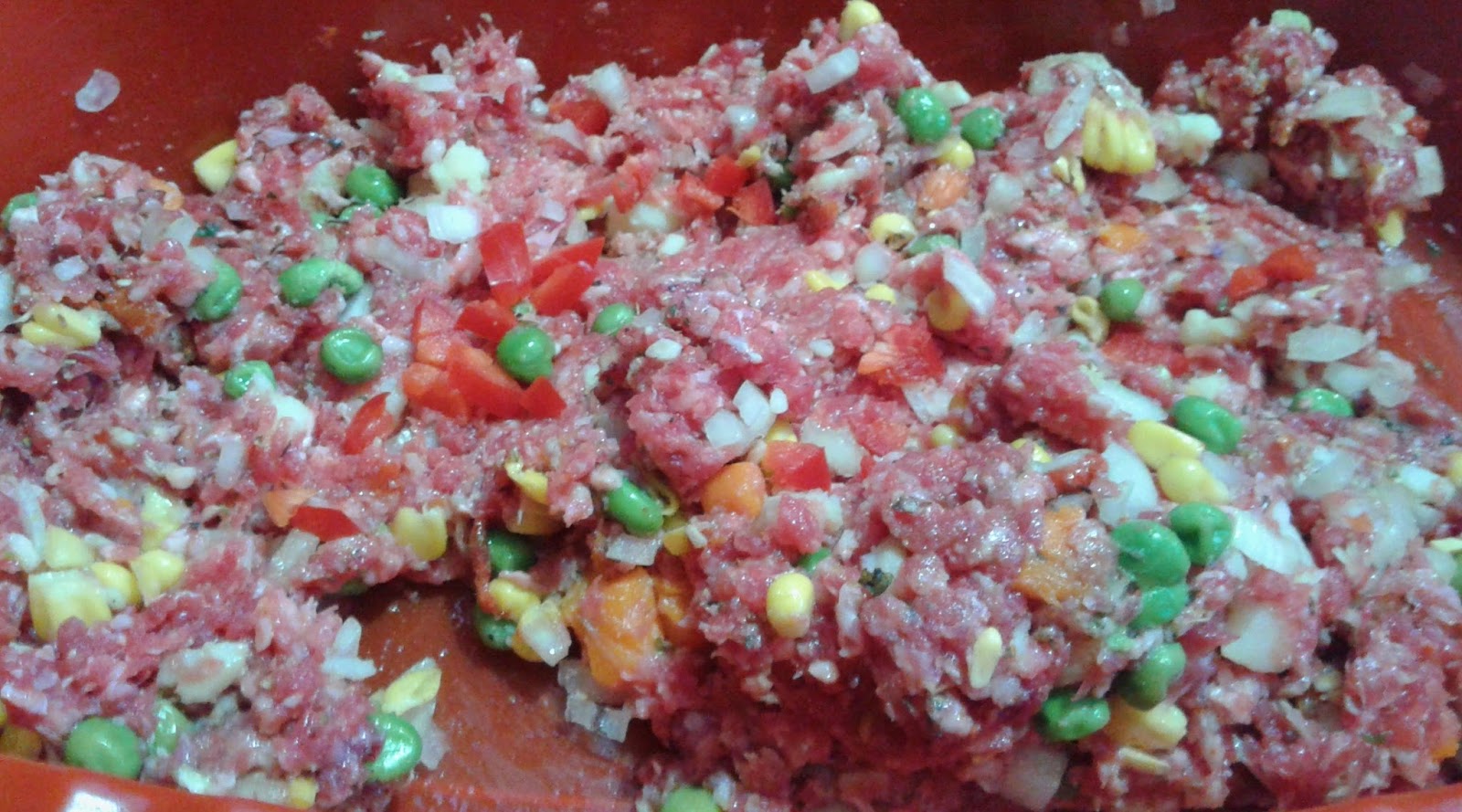 Conjunción de Alegrías y Sabores: Ajíes morrones rojo rellenos