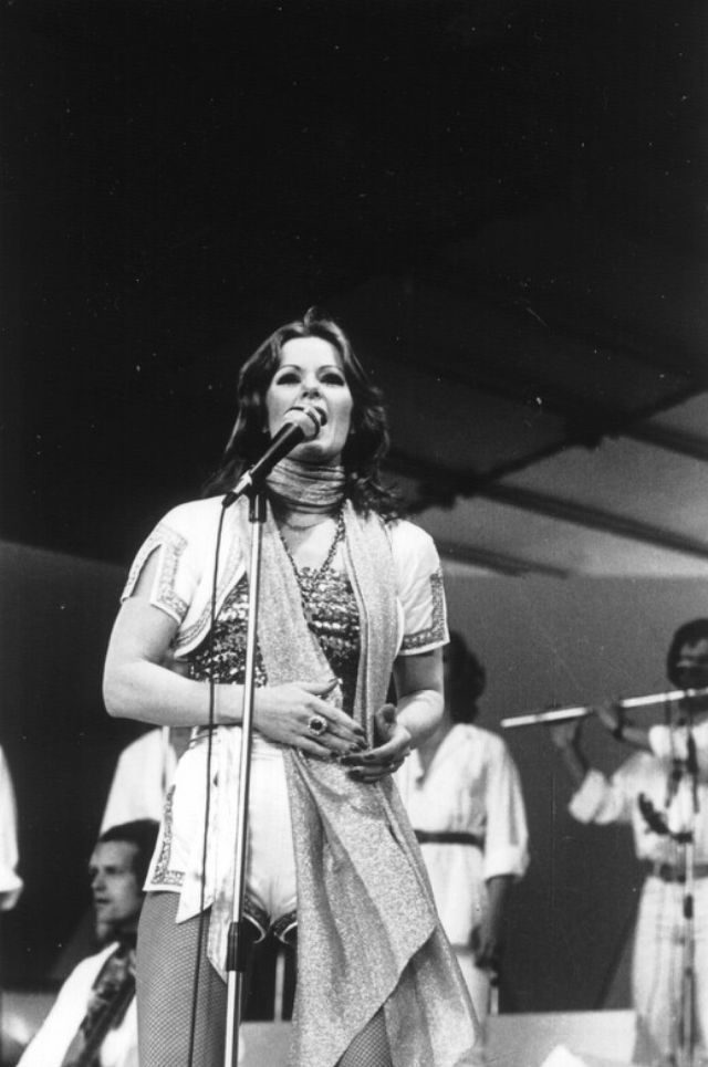 Dancing Queen: 22 Amazing Photographs of the Young ABBA Anni-Frid ...