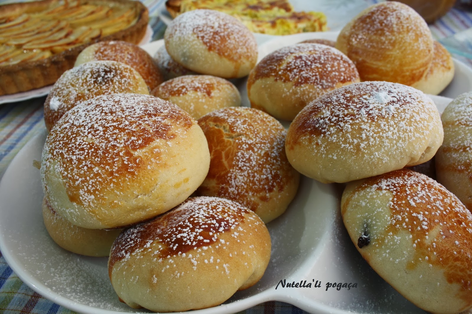 Ayla's Kitchen : Potcha au Nutellaaaa (Nutella'li pogaça)