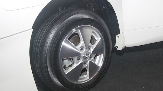 Full Spesifikasi dan Harga Toyota Nav1 - Auto Mobil Pro Indonesia