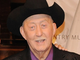 NOTICIAS Y EFEMERIDES MUSICALES Y DEL CINE: MUERE A CAUSA DE ALZHEIMER ...