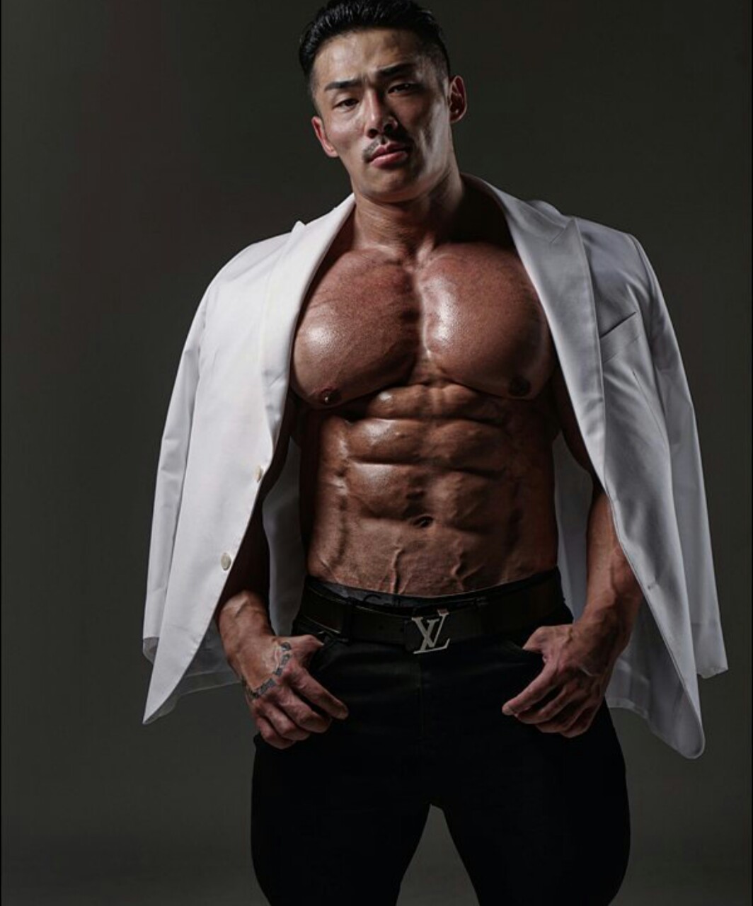 JAYA GEMILANG TOGA: JAS,KEMEJA DAN DASI PRIA MACHO