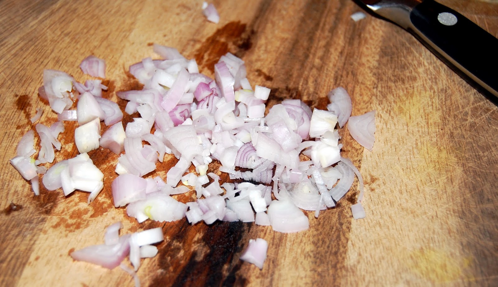 Eat What's On Your Plate: Pork Chops with Sage and Shallot Pan Sauce