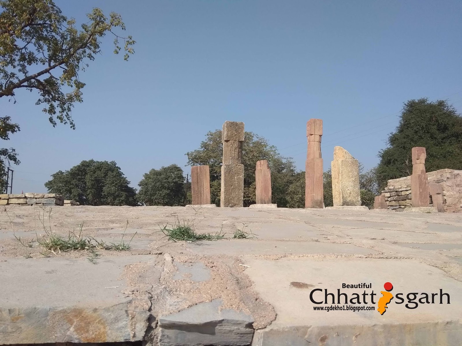 Shree Rajiv Lochan Temple,Rajim - Beautiful Images Collection ...