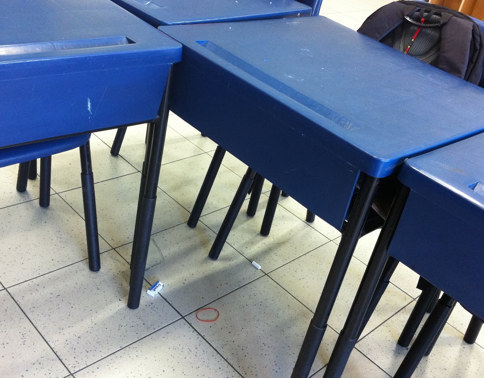 Angelz of Class 4-4: ~ CLASSROOM CLEANLINESS COMPETITION - A