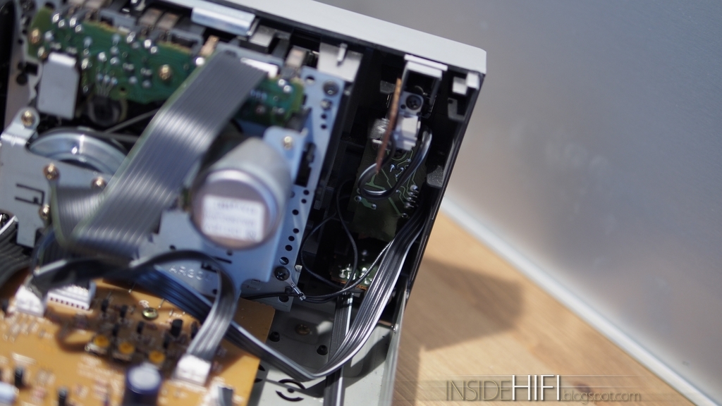 Inside Hi-Fi: Technics RS-TR165 (RS-TR165EG-S)