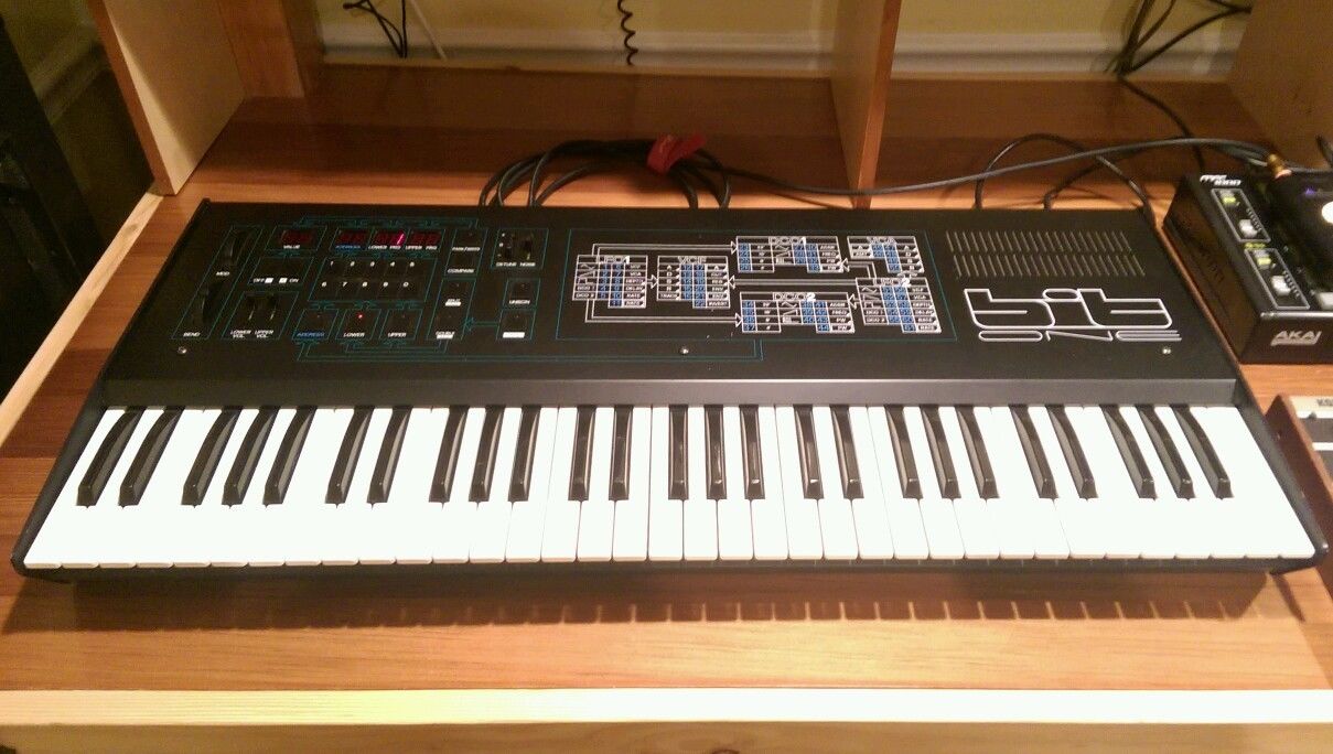 MATRIXSYNTH: Crumar Bit One Analog Synthesizer