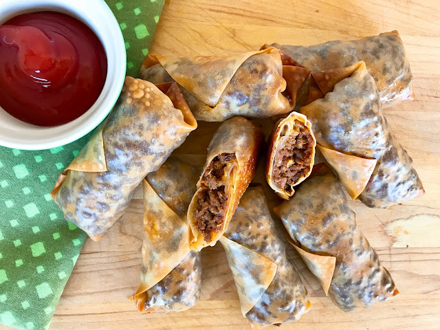 Cheeseburger Egg Rolls