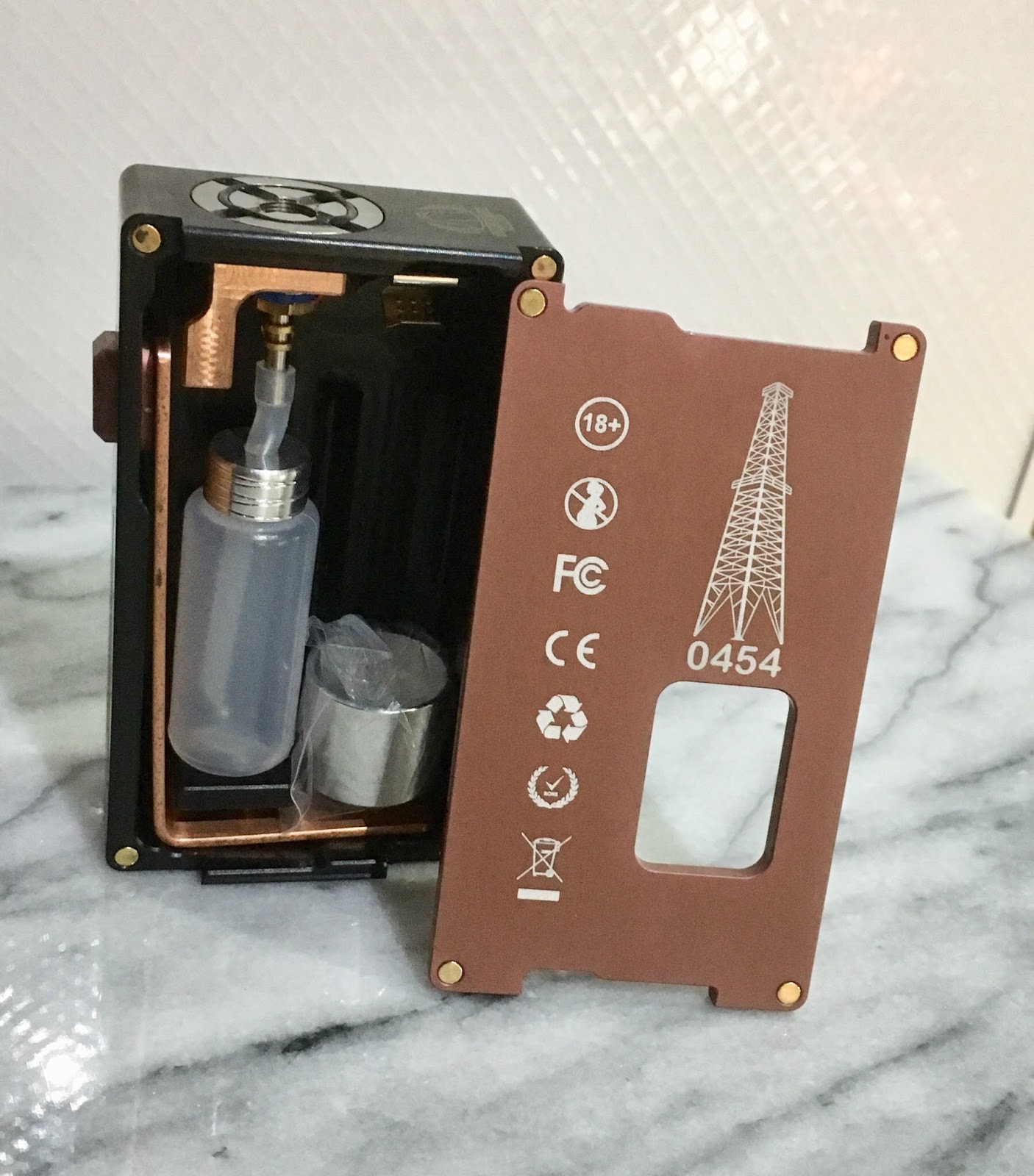 VPRS JAPAN OSAKA のブログ: VAPEAMP SQUONK BOX BY RIG MOD