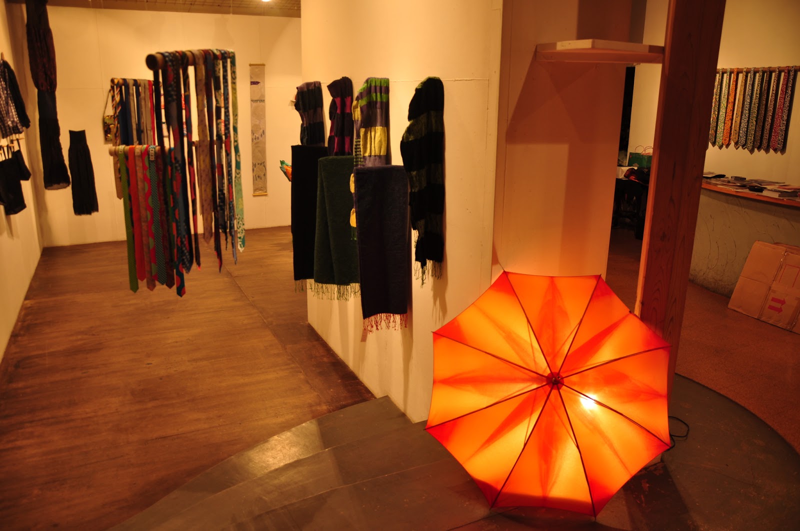 シケンジョテキ: FUJIYAMA TEXTILE PROJECT 2009〜2013 吉田織物マインドを揺さぶる