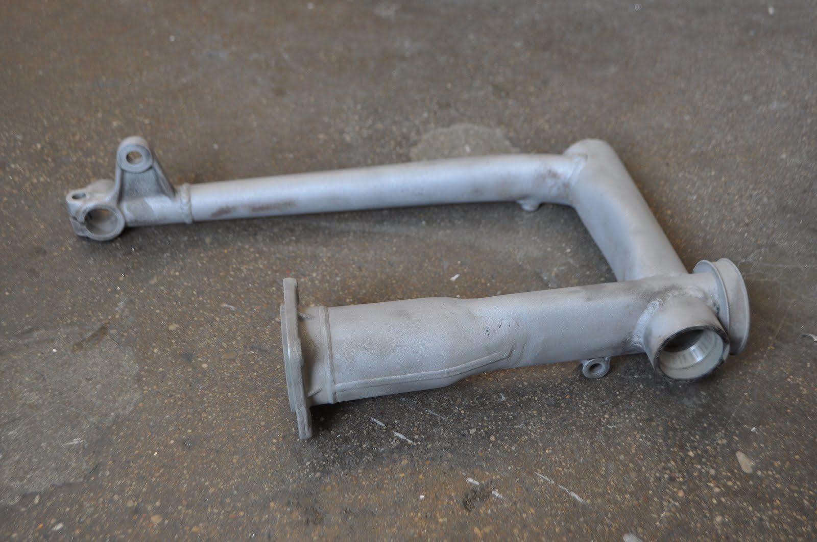 handverker: /2 swingarm conversion