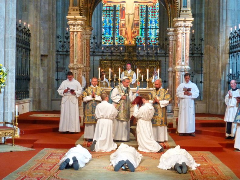 New Liturgical Movement: Solemn Vows at the Stift Heiligenkreuz in Austria