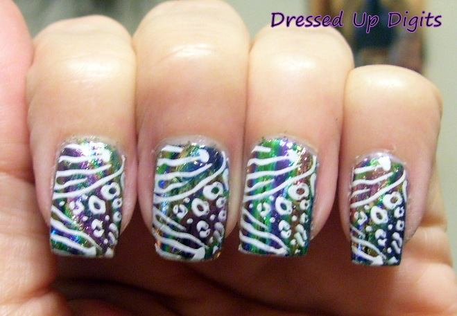 Dressed Up Digits: Reynolds Wrap for your nails???!!