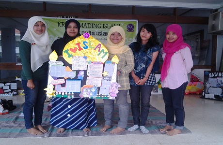 Lomba Kreasi Mading Islami ~ HMP BK FKIP UNS
