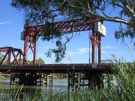 2 Geckos Travelling Australia: Sat, 16th Jan, 2016 Plush’s Bend ...