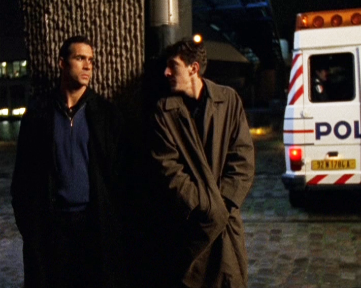 Doux Reviews: Highlander: Methos