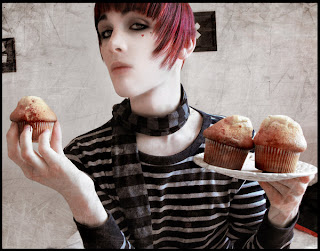 Madame Macabre: Valentin Perrin, modelo, diseñador y fotógrafo.