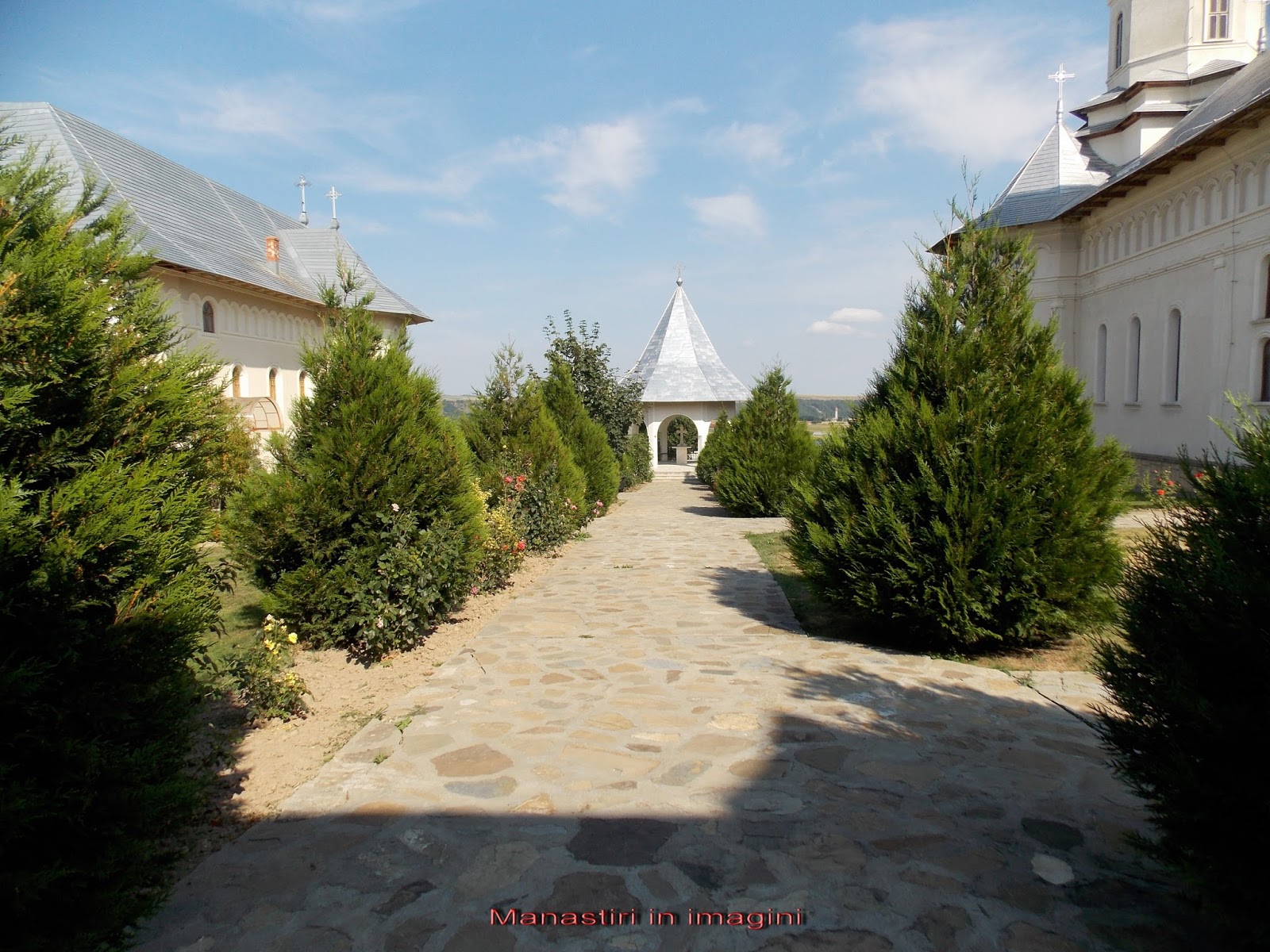 Mănăstiri în imagini: Manastirea Sfantul Vasile cel Mare, Sfantul ...