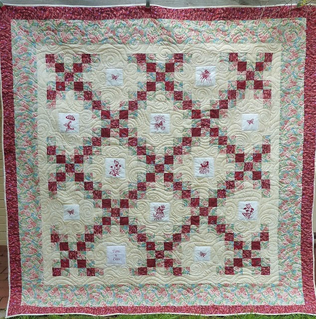 PURPLE SAGE ORIGINALS: Irish Chain and Trip Around The World Quilt ...