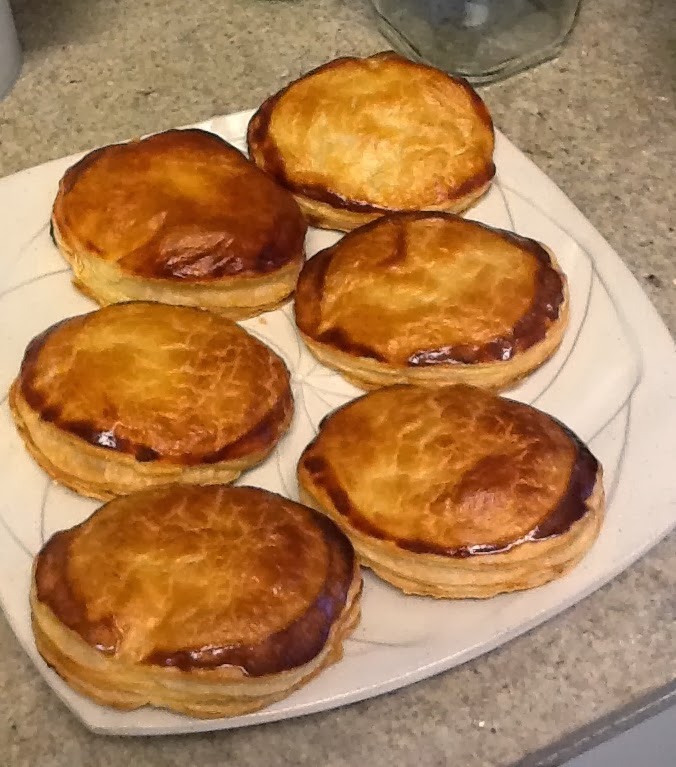 Folhado doce de ricota com amêndoa e baunilha