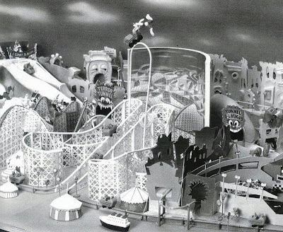 Main Street Gazette: Terror Tunnel