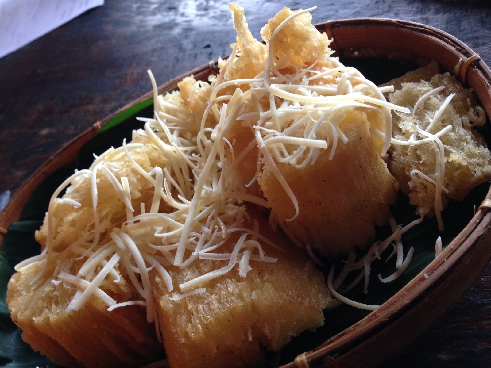 LISUNG, the dago boutique resto: JAJAN MURAH A LA LISUNG