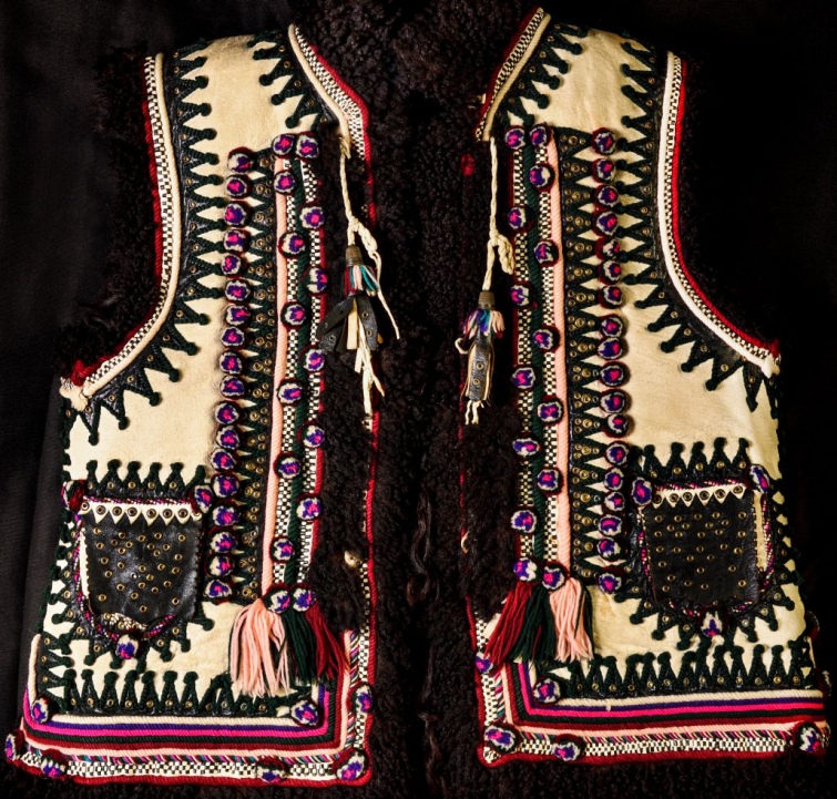 FolkCostume&Embroidery: Kyptar, Hutsul Sheepskin Vest, Hutsulshchyna ...